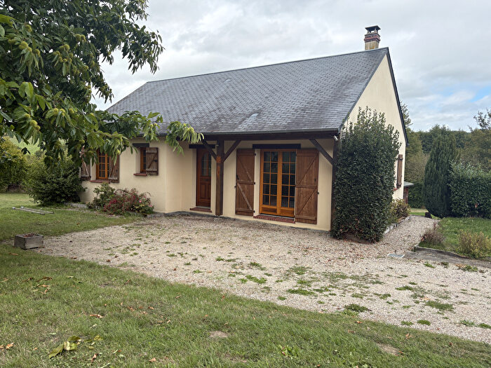 Saint-Evroult-de-Montfort - Maison 3 pièces à vendre