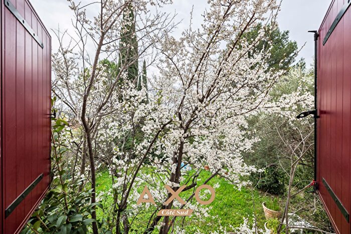 Maison à vendre - Aix-en-Provence - 8 pièces - 4 chambres
