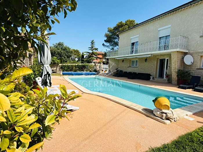 Maison à vendre - LIsle-sur-la-Sorgue, Saint-Antoine - 8 pièces - 5 chambres