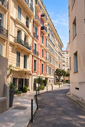 Appartement à louer - Médecin, Nice - 1 pièce