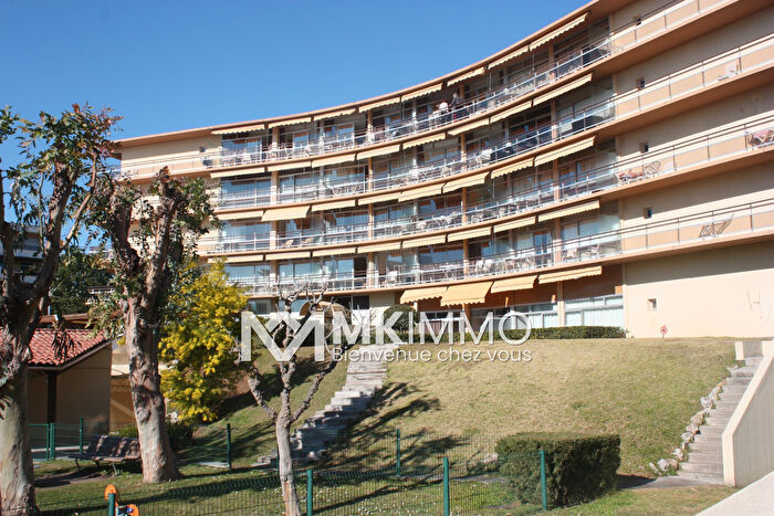 Appartement à vendre - Saint-Laurent-du-Var, Bord de Mer, Port de Plaisance - 2 pièces - 1 chambre