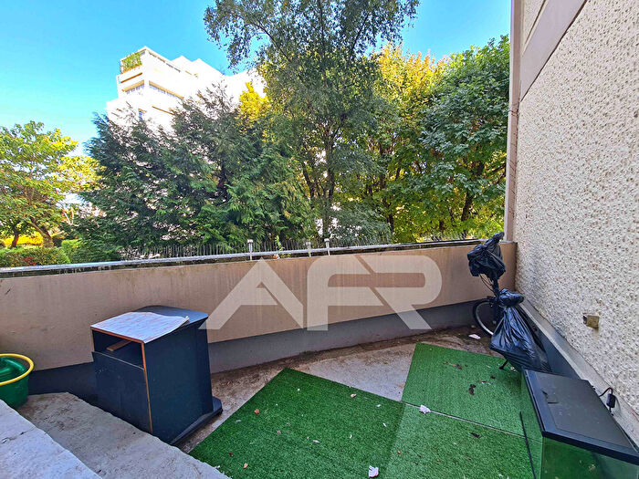 Chatou, Nord : Appartement 5 pièces à vendre