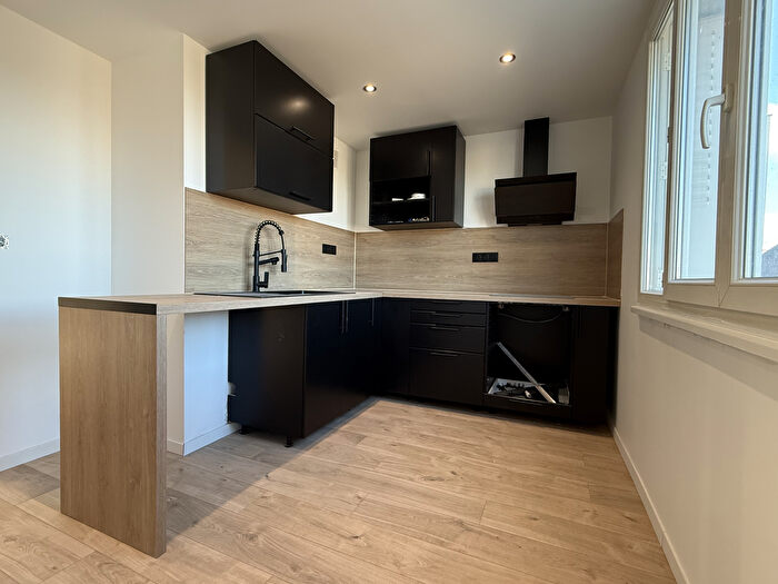 Appartement à vendre - Vichy, Les Garets - 3 pièces - 2 chambres