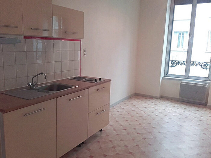 Appartement 2 pièces à Clermont-Ferrand, Delille, Cathédrale, La Gare, à louer