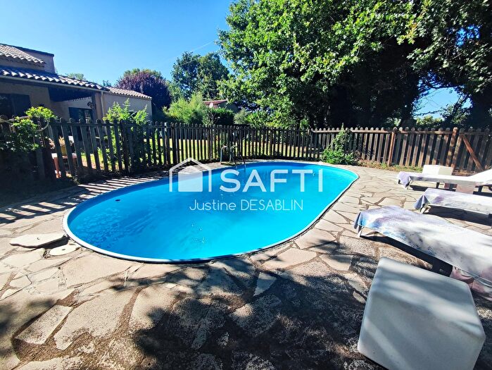 Maison à vendre - Aups - 5 pièces - 4 chambres