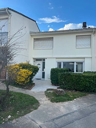 Maison à louer - La Raviniere, Osny - 4 pièces - 3 chambres