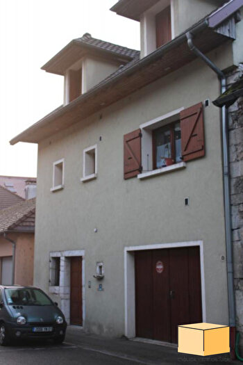 Maison à louer - Belley - 4 pièces - 3 chambres