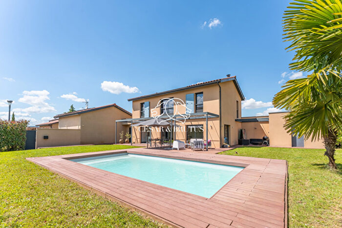 Sathonay-Village - Maison 7 pièces à vendre