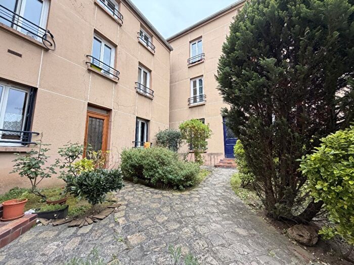 Appartement 2 pièces à Champigny-sur-Marne, Centre-ville, Coteaux, à vendre