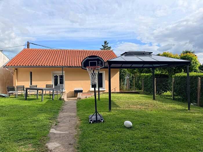 Saintes, Centre-ville - Maison 3 pièces à vendre
