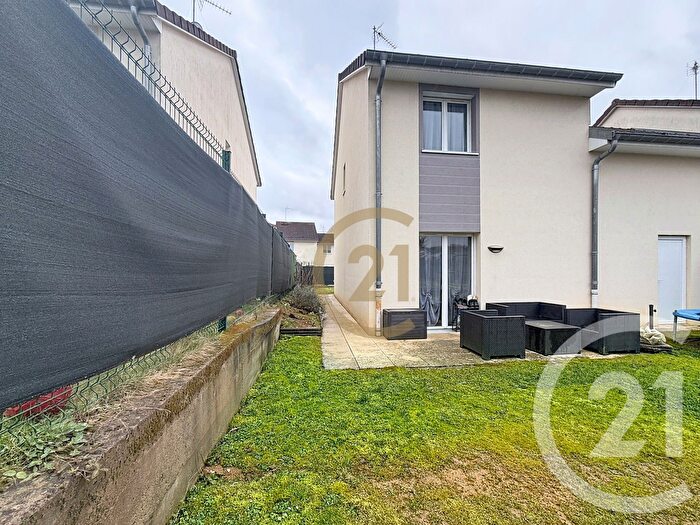 Maison à vendre - Grand-Charmont - 4 pièces - 3 chambres