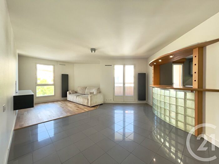 Appartement 3 pièces à vendre - Villeurbanne, Perrallière