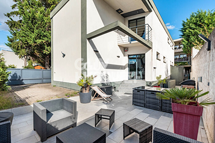 Maison à vendre - Cachan, La Plaine - 6 pièces - 5 chambres