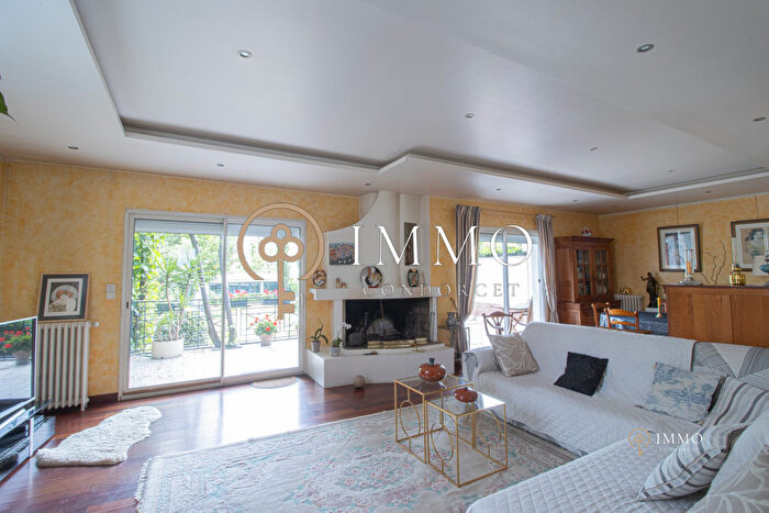 Maison 6 pièces à Bourg-la-Reine, à vendre