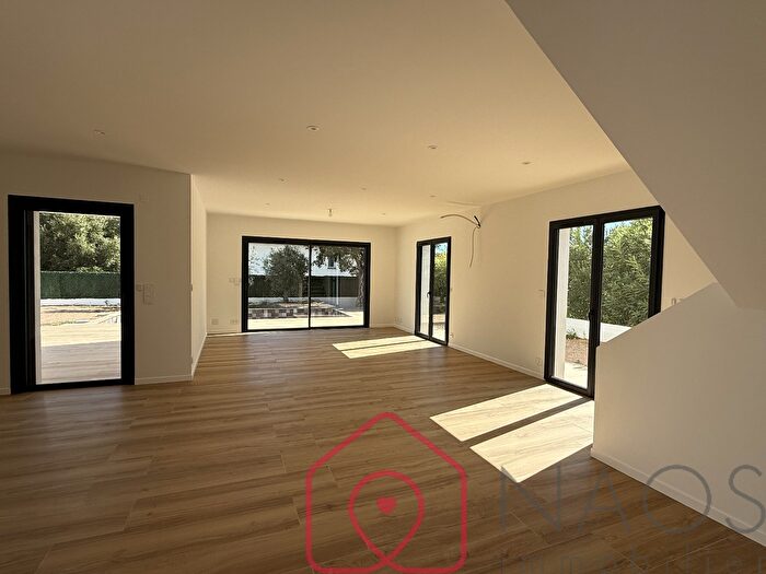 Maison à vendre - Fréjus, Saint-Aygulf - 4 pièces - 3 chambres