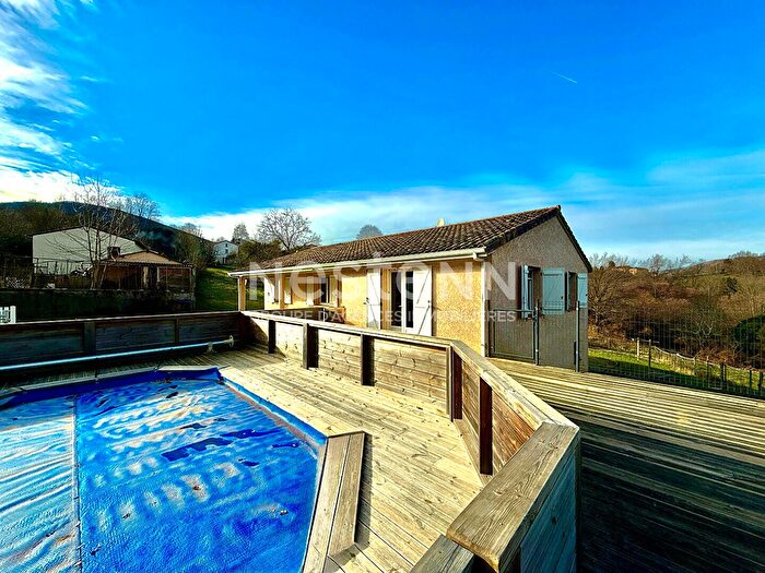 Maison à vendre - Brassac - 4 pièces - 3 chambres