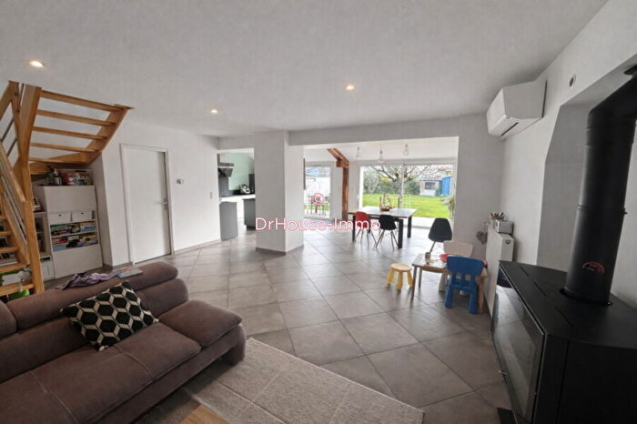 Maison à vendre - Villefranche-dAlbigeois - 6 pièces - 4 chambres