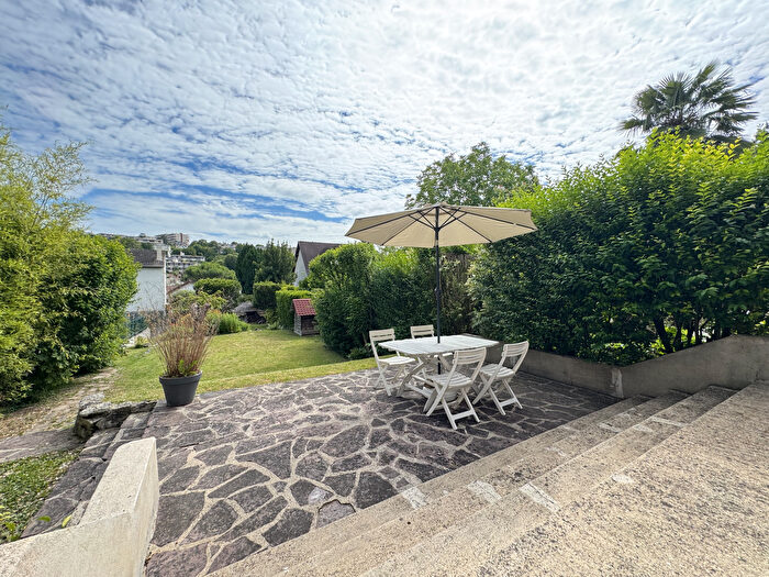 Maison 5 pièces à Saint-Germain-en-Laye, Pontel, Schnapper, Sous-préfecture, à vendre