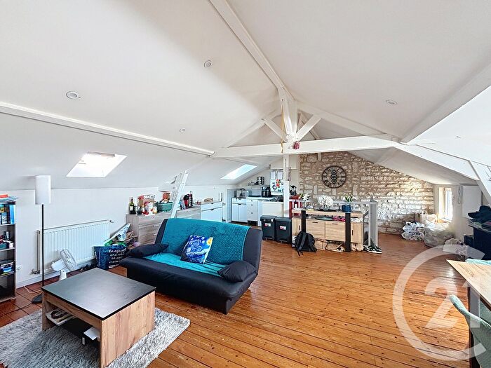 Appartement à vendre - Angoulême, Centre-ville - 3 pièces - 1 chambre