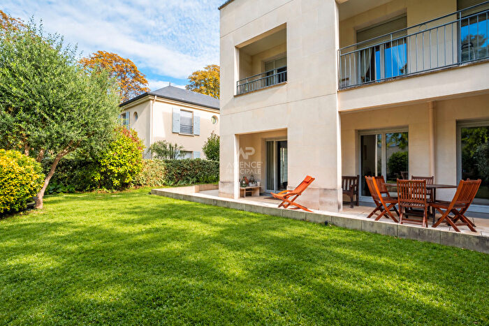 Maisons-Laffitte, Est - Appartement 5 pièces à vendre