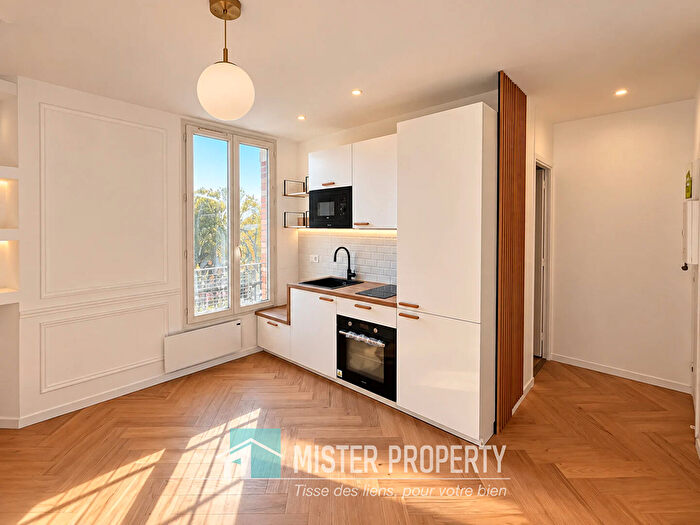 Asnières-sur-Seine, Coubertin - Appartement 2 pièces à vendre