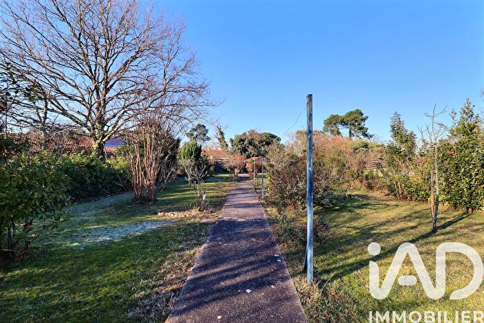 Maison à vendre - Villenave-dOrnon, Chambéry, La Monnaie, Carbonnieux, Trigan - 5 pièces - 3 chambres