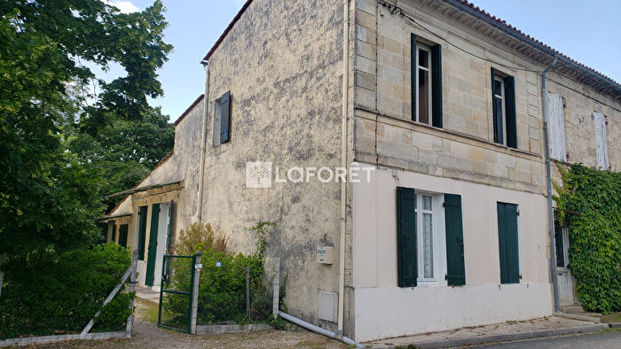 Maison à vendre - Cussac-Fort-Médoc - 5 pièces - 3 chambres