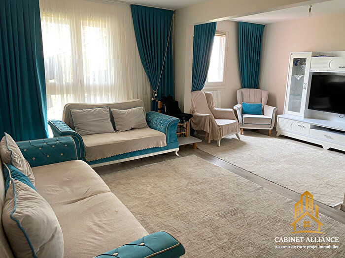 Appartement à vendre - Melun, Trois Moulins - 4 pièces - 2 chambres