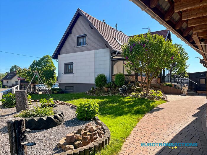 Maison à vendre - Hoffen - 8 pièces - 6 chambres