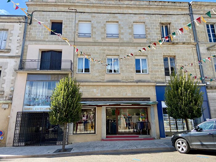 Maison à vendre - Miramont-de-Guyenne - 5 pièces - 4 chambres