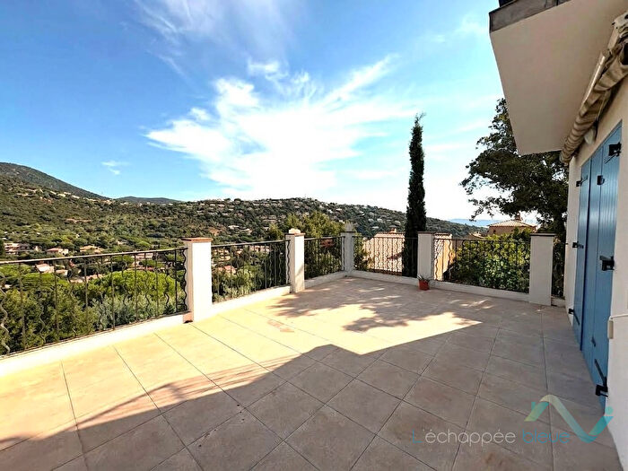 Appartement 2 pièces à Cavalaire-sur-Mer, Castillane, Vivards, Roseraie, Rigaud, Cros de Mouton, à vendre
