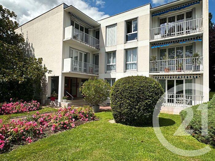 Coulommiers, Ville haute - Appartement 4 pièces à vendre