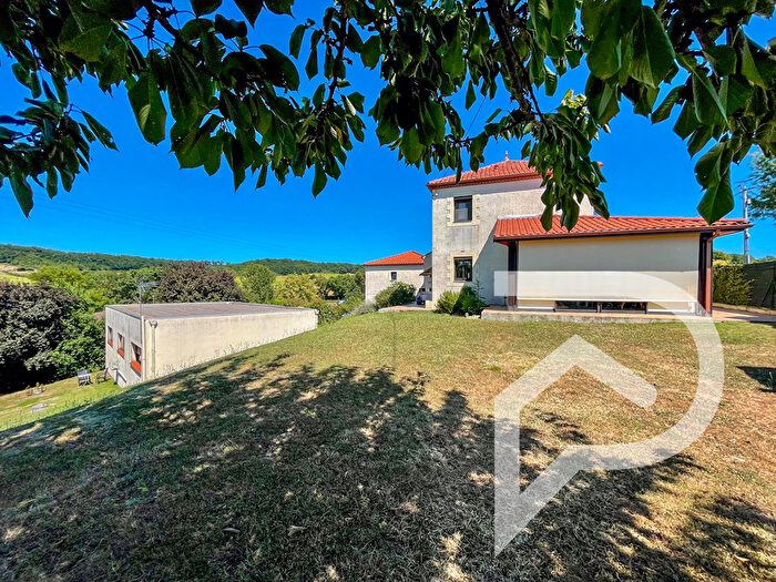 Maison à vendre - Jegun - 7 pièces - 4 chambres