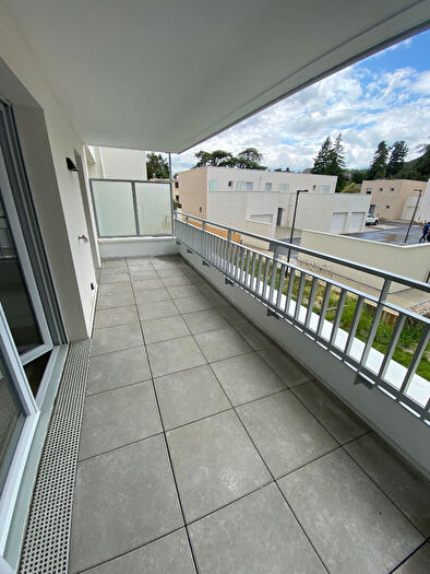 Appartement à louer - Chenôve, Chenôve - 3 pièces - 2 chambres