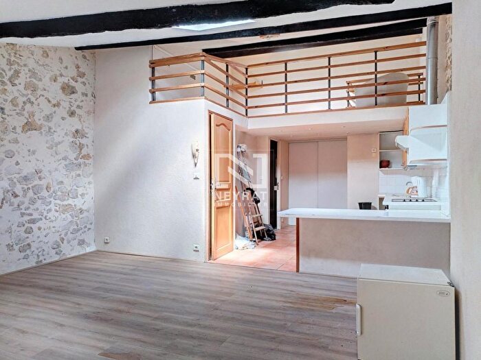 Appartement 2 pièces à vendre à Montauroux