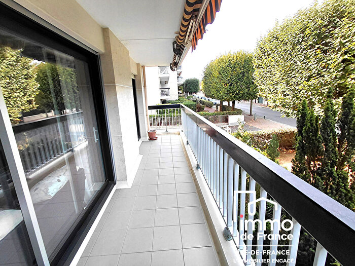 Appartement 4 pièces à vendre à Rueil-Malmaison, Buzenval
