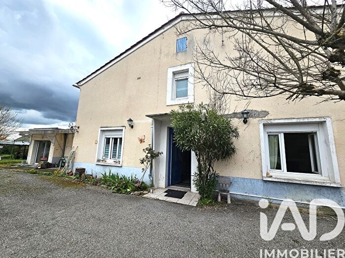 Maison à vendre - Coutras - 5 pièces - 4 chambres