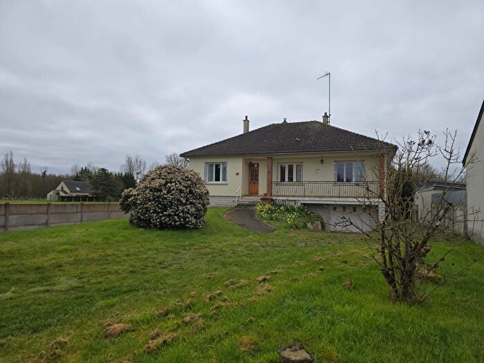 Maison à vendre - Mézières-en-Brenne - 4 pièces - 3 chambres