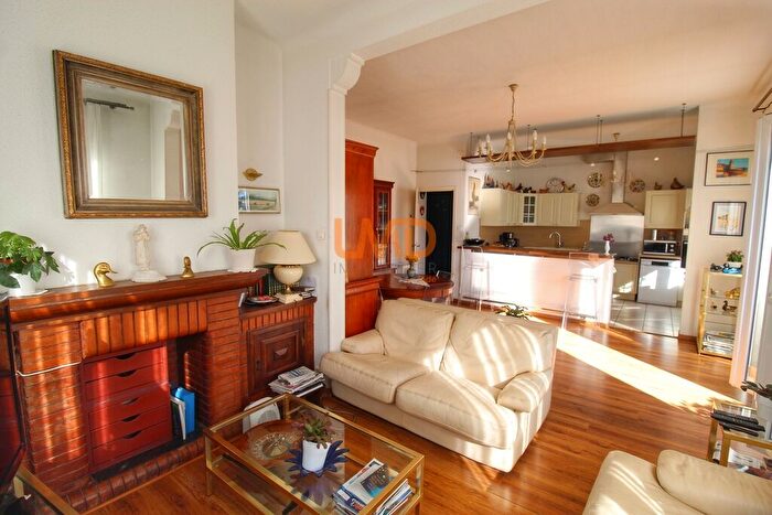 Maison à vendre - Perpignan - 5 pièces - 4 chambres