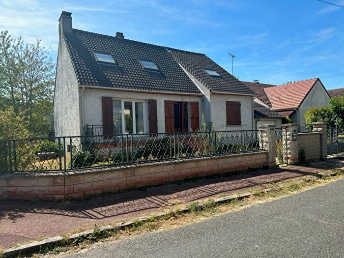 Bures-sur-Yvette : Maison 6 pièces à vendre