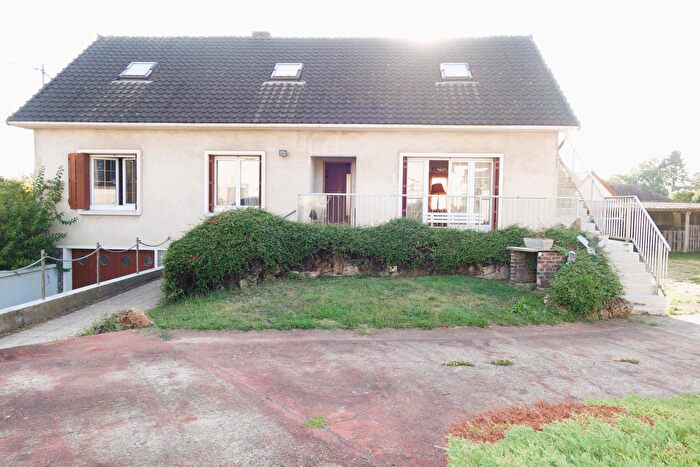 Maison à vendre - Breuil-Bois-Robert - 6 pièces - 4 chambres