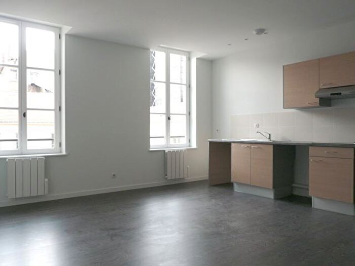 Appartement à louer - Nancy, Centre-ville, Charles III - 2 pièces - 1 chambre
