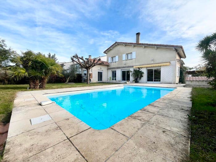 Maison 5 pièces à louer - Capeyron-La Forêt, Mérignac