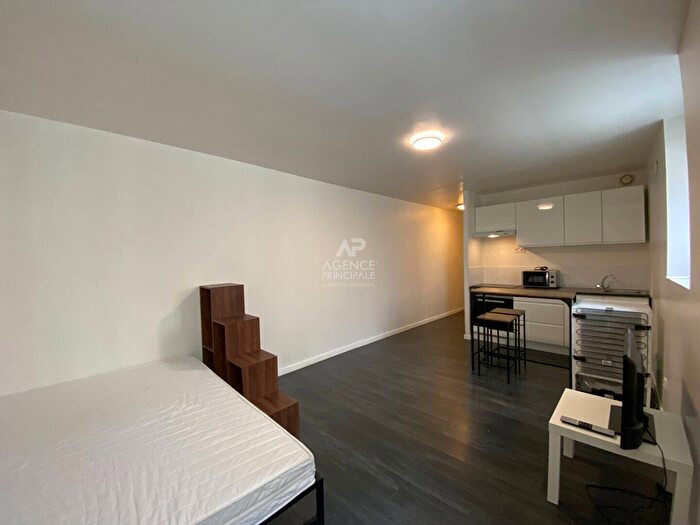 Appartement à louer - Saint Martin, Pontoise - 1 pièce