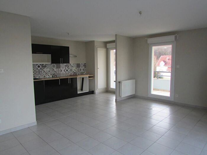 Sainte-Suzanne : Appartement 3 pièces à vendre