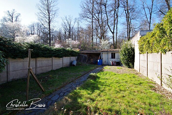 Maison 5 pièces à Villecresnes, à vendre
