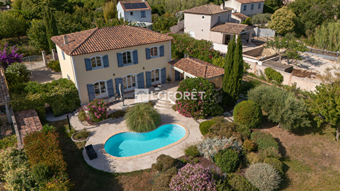 Maison 6 pièces à Puget-Ville, à vendre