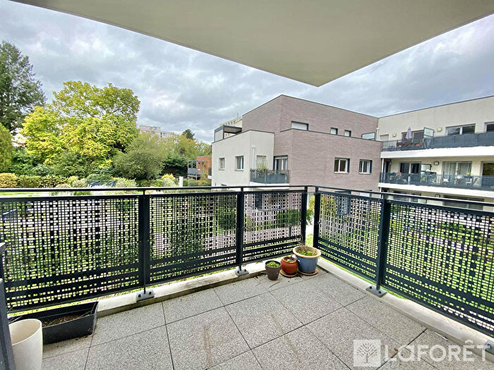 Appartement à vendre - Oullins, Golf, Célestins - 4 pièces - 3 chambres