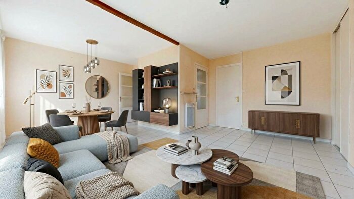 Appartement 3 pièces à Villeurbanne, Zola, Pressence, à vendre