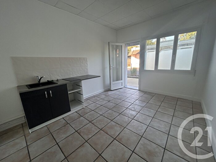 Lisieux, Centre-ville - Appartement 2 pièces à louer